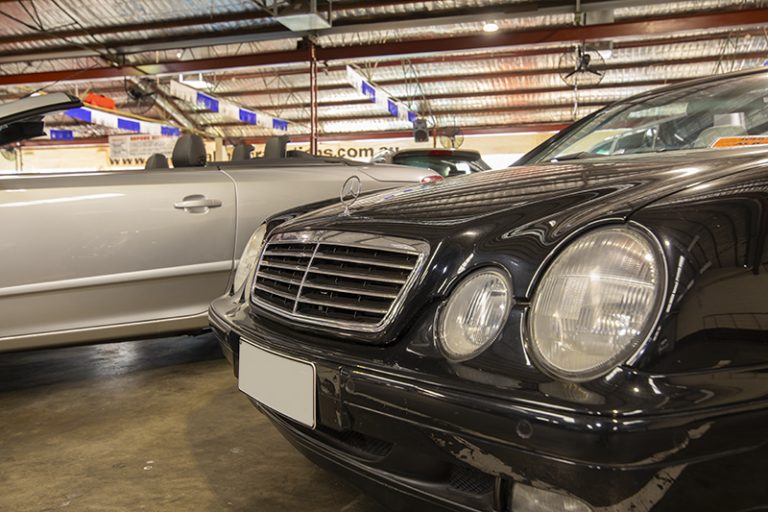 About Us | Universal Motor Auctions