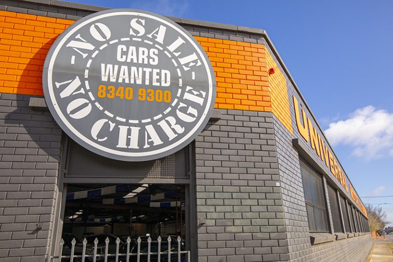 About Us | Universal Motor Auctions