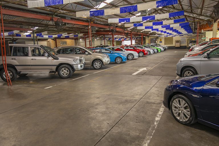 Sell Your Vehicle | Universal Motor Auctions