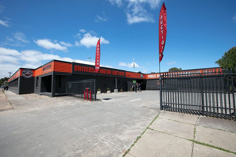 About Us | Universal Motor Auctions